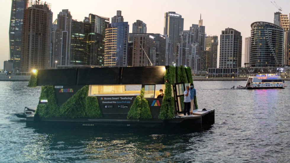 Aqua Pod, il galleggiante sostenibile pronto ad ospitare negozi e ...